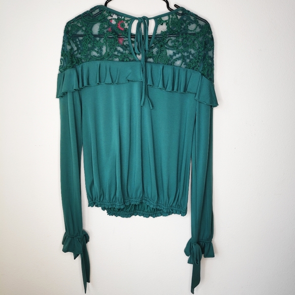 William Rast | Tops | William Rast Lace Ruffle Long Sleeve Blouse Green ...